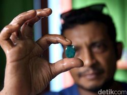 Batu Bacan Halmahera