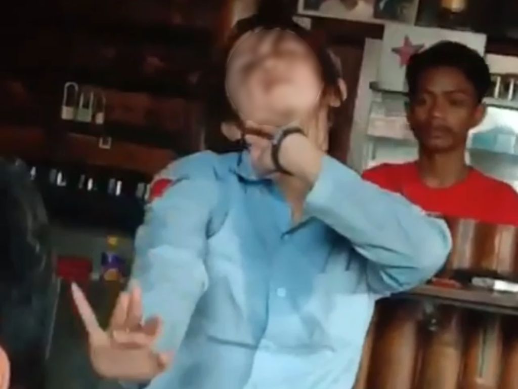 Berita dan Informasi Viral gadis berseragam mabuk berjoget Terkini dan ... Berita dan Informasi Viral gadis berseragam mabuk berjoget Terkini dan ...