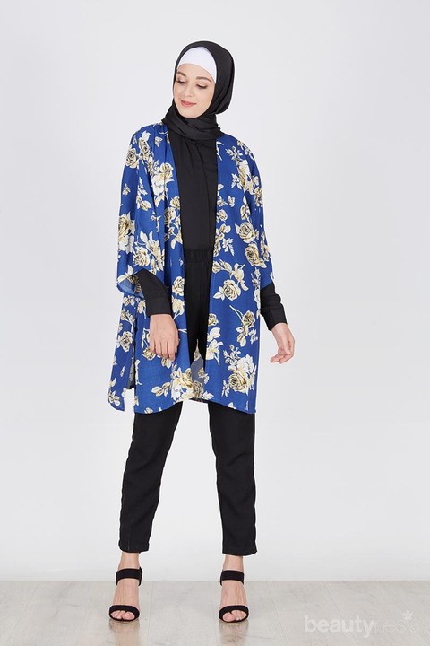 Ladies, Ini Tips dan Trik Memilih Outer yang Tepat Untuk Hijabers