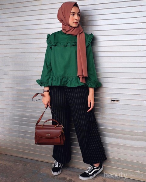 5 Padu Padan Fashion Hijab untuk Ke Kampus yang Simpel Tapi Tetap Stylish