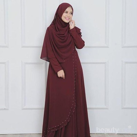 Tanpa Terlihat Kuno, Ini Dia Inspirasi Style Hijab Syar'i Kekinian yang ...