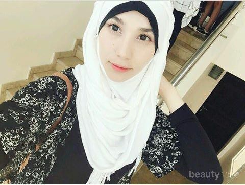 Gaya Hijab Kasual ala Kim Miso Ini Ternyata Lagi Hits dan Kekinian Banget Lho di Korea!