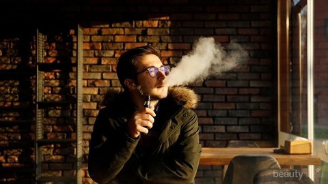 Buat yang Masih Kecanduan, Ini Bahaya Vaping yang Tidak Boleh Diremehkan!