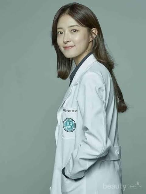 Deretan Aktris Cantik Ini Berperan sebagai Dokter di Drama Korea, Siapa yang Paling Cocok?