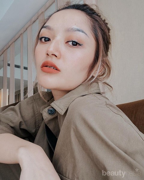 Seperti Kylie Jenner, 10 Artis Indonesia Ini Punya Bibir Seksi dan Tebal