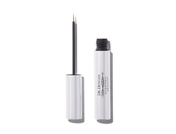 Jaga Kesehatan Bulu Mata Dengan Eyelash Serum Terbaik Ini
