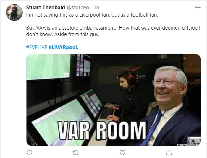 Meme VAR Gagalkan Kemenangan Liverpool di Derby Merseyside