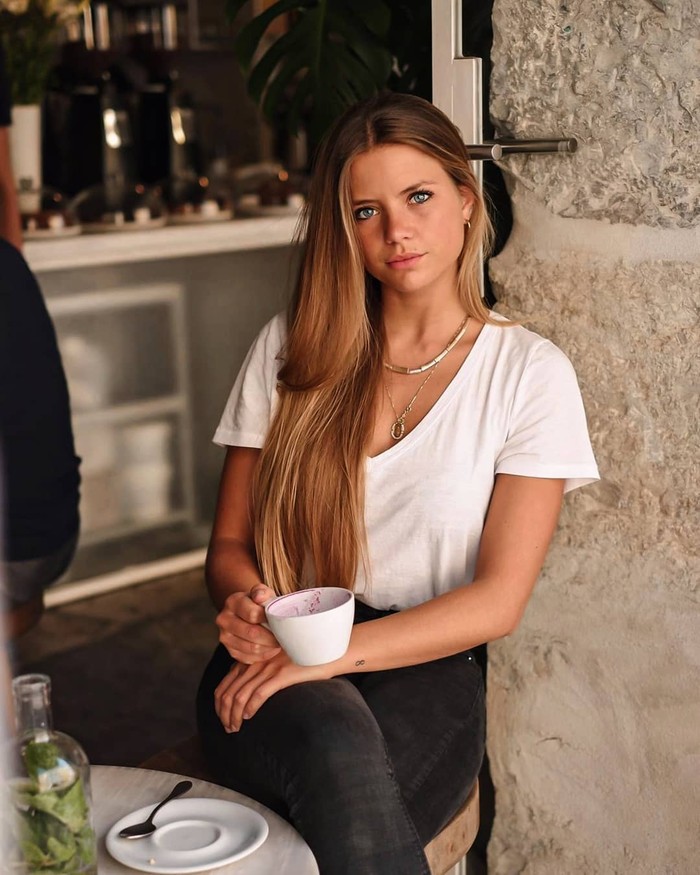 Perkenalkan, Ines Si Cantik WAGs Manchester City