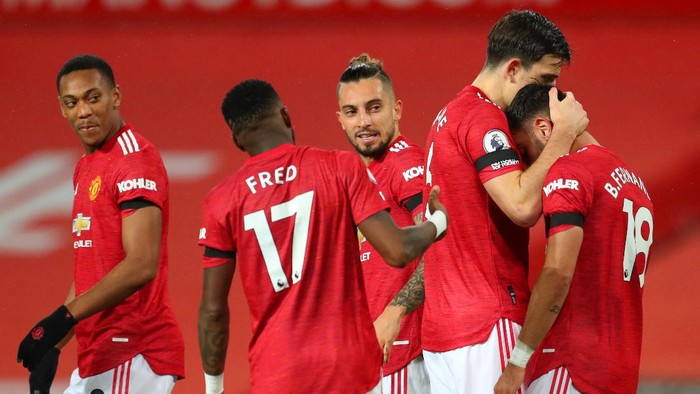 Fred, Bruno Fernandes, dan Telles Hidupkan Ruang Ganti MU Fred, Bruno Fernandes, dan Telles Hidupkan Ruang Ganti MU