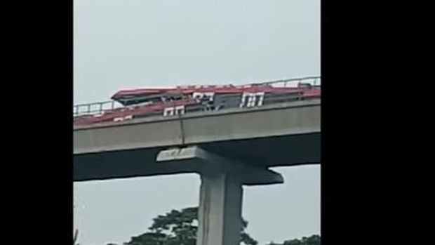 LRT Jabodebek Tabrakan Saat Uji Coba, Ini Penampakannya