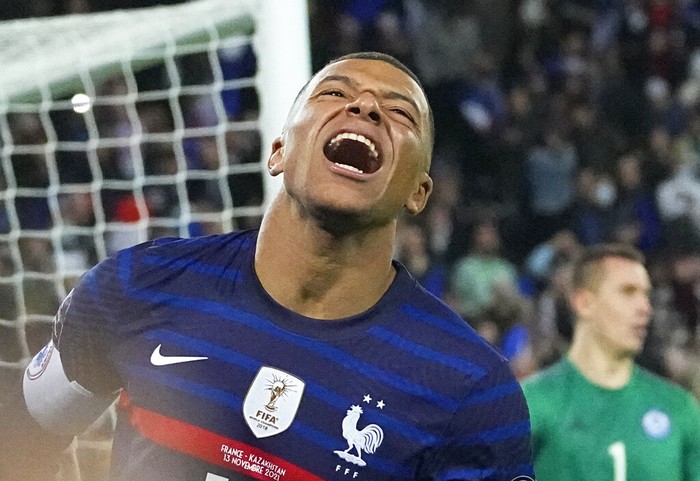 Momen-momen Hat-trick Bersejarah dalam Karier Kylian Mbappe