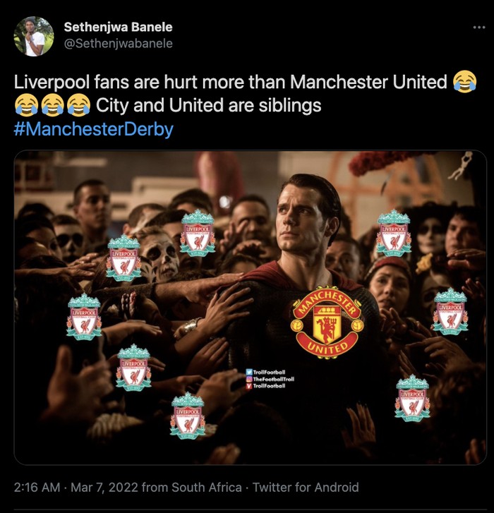 Meme Liverpool Sia-sia Ngarepin MU Menang Lawan Man City