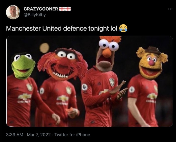 Meme Ikut Menggempur Usai MU Dibikin Man City Babak Belur