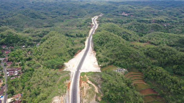 Ada 'Jalur Surga' di Pantai Selatan Jawa, Begini Rutenya