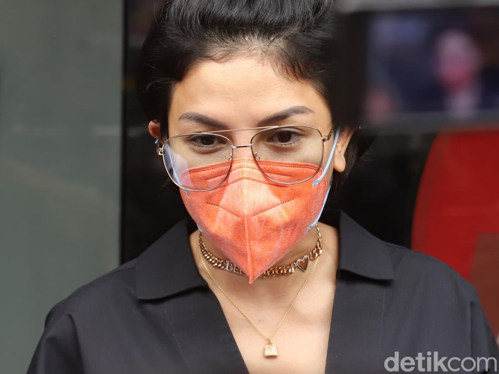 Berita dan Informasi Nikita mirzani wajib lapor Terkini dan Terbaru ... Berita dan Informasi Nikita mirzani wajib lapor Terkini dan Terbaru ...