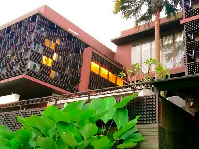 Cerita Rumah Botol Ridwan Kamil yang Disebut Paling Ramah Lingkungan di ...