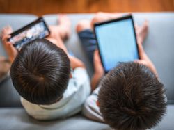 Berita dan Informasi Penggunaan gadget pada anak Terkini dan Terbaru ...