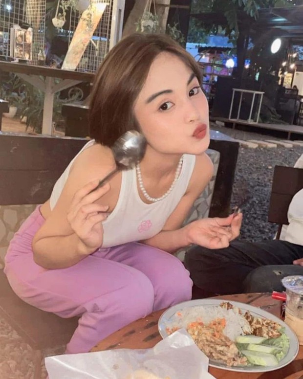 Intip Gaya Edgy ala Jeje Slebew Citayam Fashion Week yang sedang Hits