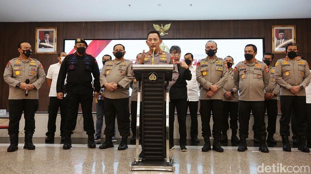 Netizen Kaitkan Kasus Brigadir J dengan Fiksi Kriminal! Selain Conan, Apa Lagi?