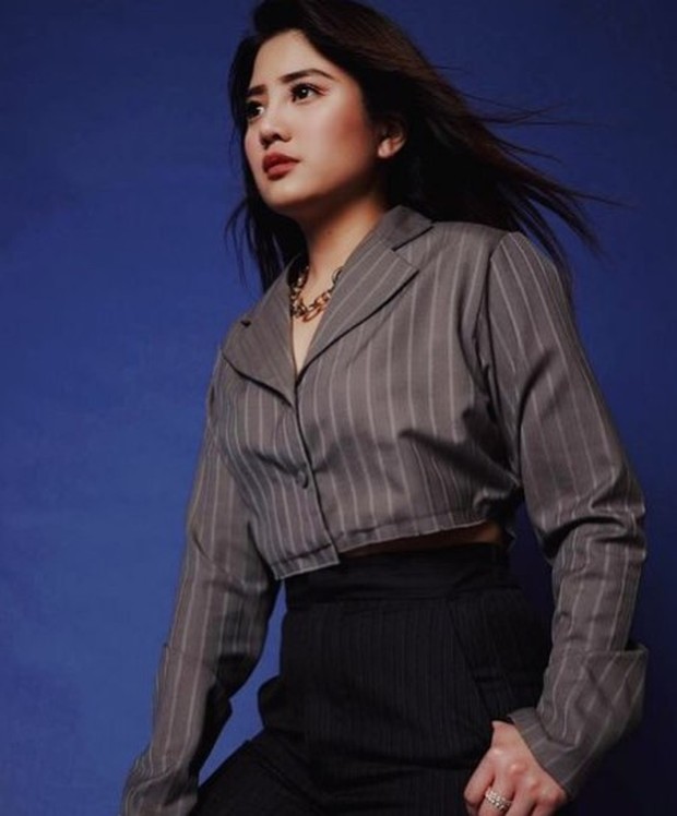 Pilihan Gaya Stylish Valencia Tanosoedibjo yang Bisa Kamu Jadikan ...