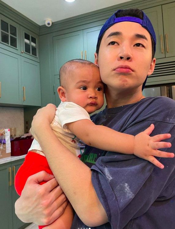 Asal Mula Nama Cipung, Anak Kedua Raffi Ahmad yang Digendong Henry Lau Asal Mula Nama Cipung, Anak Kedua Raffi Ahmad yang Digendong Henry Lau