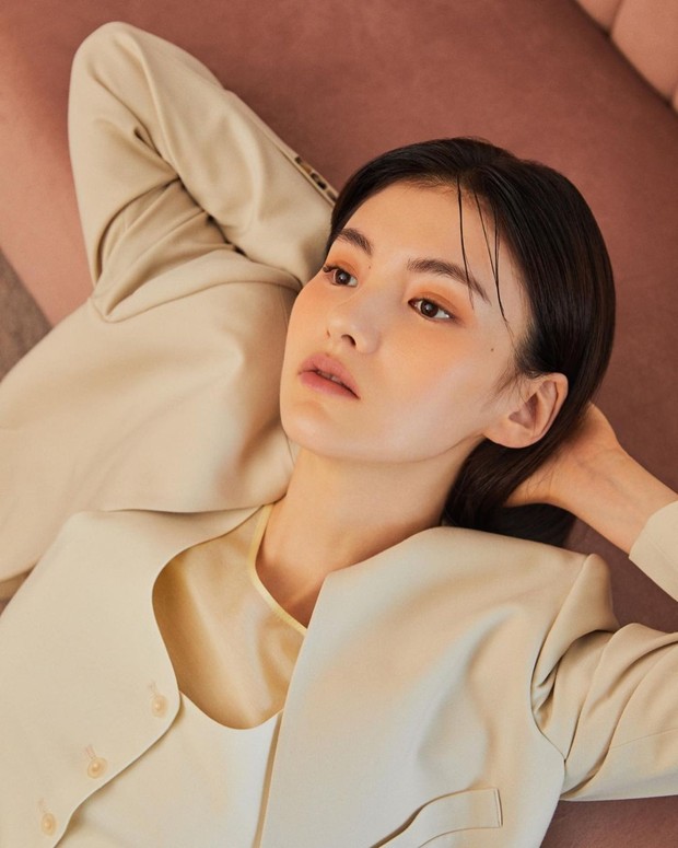 Kenalan Dengan Kim Yong Ji Aktris Cantik Punya Visual Bak Selebriti Blasteran