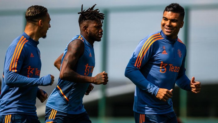 Foto Latihan Perdana Antony di MU