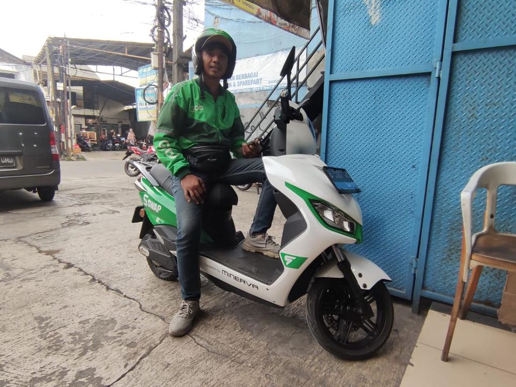 Berita dan Informasi Ojol pengguna motor listrik Terkini dan Terbaru ... Berita dan Informasi Ojol pengguna motor listrik Terkini dan Terbaru ...