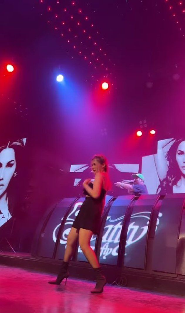 Goyang Hot Di Kelab Malam Status Mualaf Dj Katty Butterfly Diungkit