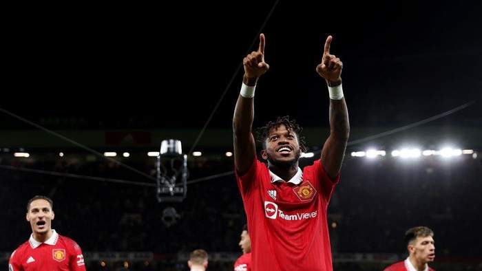 Ponten Trio-trio MU VS Tottenham: SAR Lumayan, FCB Menawan