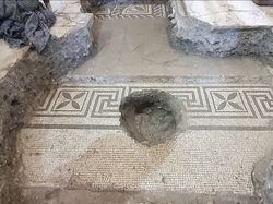 Berita dan Informasi Makam santo nicholas Terkini dan Terbaru Hari ini ...