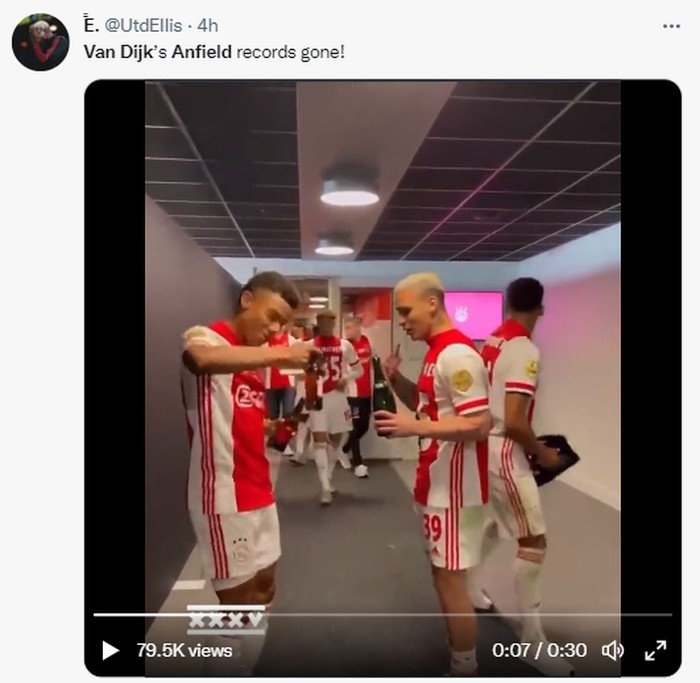 Virgil van Dijk Banjir Meme Usai Kalah di Anfield