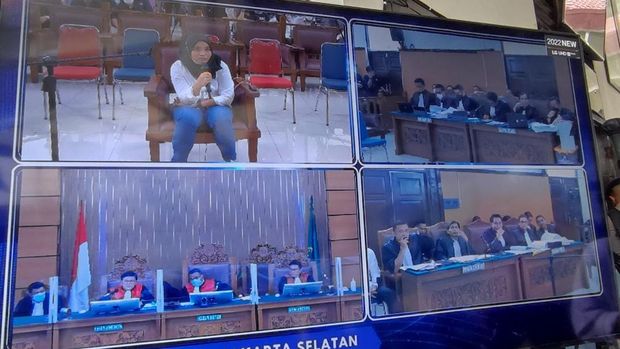 Demi Anak & Keluarga, Suami Susi ART Sambo Minta Istrinya Jujur di Sidang Demi Anak & Keluarga, Suami Susi ART Sambo Minta Istrinya Jujur di Sidang