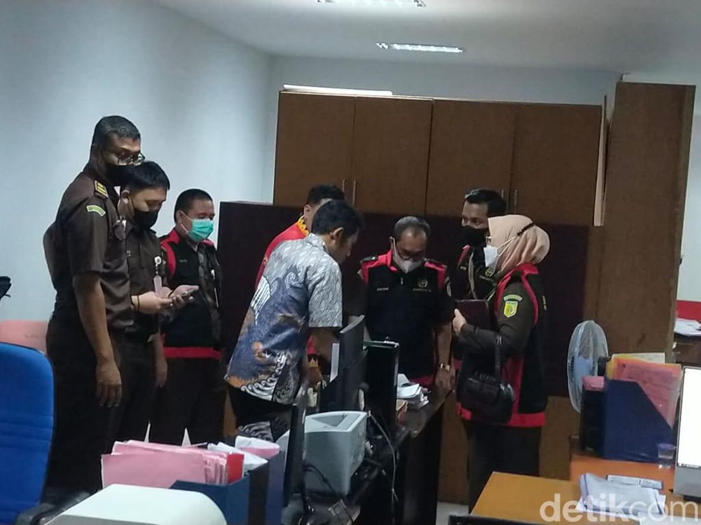 Berita dan Informasi Korupsi retribusi sampah Terkini dan Terbaru Hari ... Berita dan Informasi Korupsi retribusi sampah Terkini dan Terbaru Hari ...