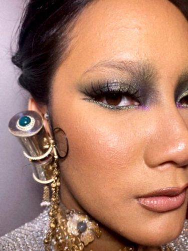 Tara Basro Tampil Fierce Dan Flawless Di Ffi 2022 Ini Sosok Di Balik
