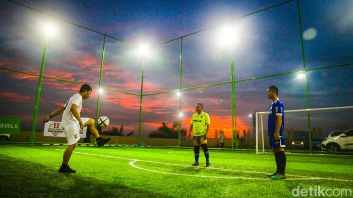 Seru Nih, Main Mini Soccer di Rooftop Mal Tangerang