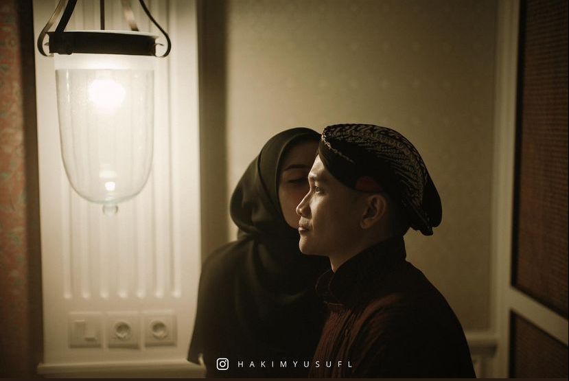 Wenny Ariani Bingung, 7 Potret Rezky Aditya & Citra Kirana Senang Rayakan Anniv - WisataHits