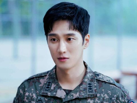 6 Gaya Aktor Tampan Ahn Bo Hyun di Drama Korea Populer, Mana yang Paling Memesona?