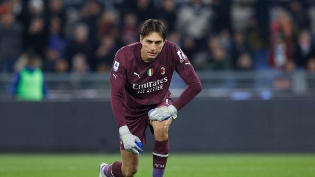 Milan Daftarkan Maignan Ke Liga Champions Tatarusanu Dicoret