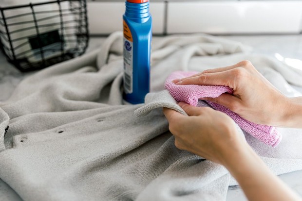 Jangan Sembarangan, Begini Cara Mencuci Sweater Bulu yang Benar! Jangan Sembarangan, Begini Cara Mencuci Sweater Bulu yang Benar!