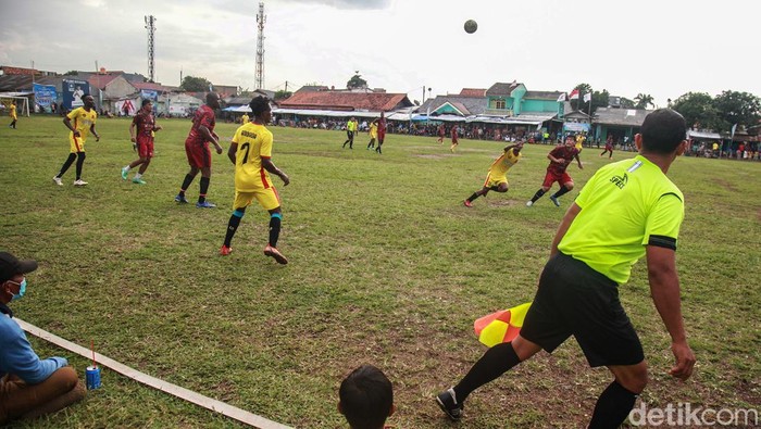 Kemeriahan Sepakbola Tarkam di Ciputat Tangsel