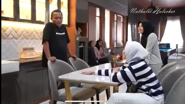 7 Momen Nathalie Holscher Main ke Rumah Sule, Salim dengan Mantan Suami
