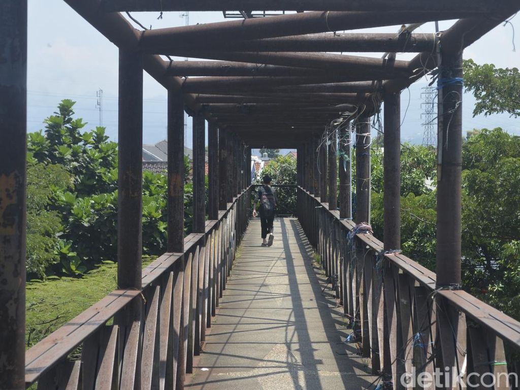 Berita dan Informasi Jembatan penyeberangan di bandung Terkini dan ... Berita dan Informasi Jembatan penyeberangan di bandung Terkini dan ...