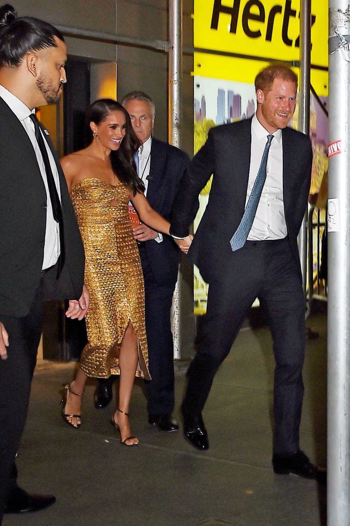 Pangeran Harry dan Meghan Markle Terlibat Kejar-Kejaran Mobil 2 Jam ... Pangeran Harry dan Meghan Markle Terlibat Kejar-Kejaran Mobil 2 Jam ...