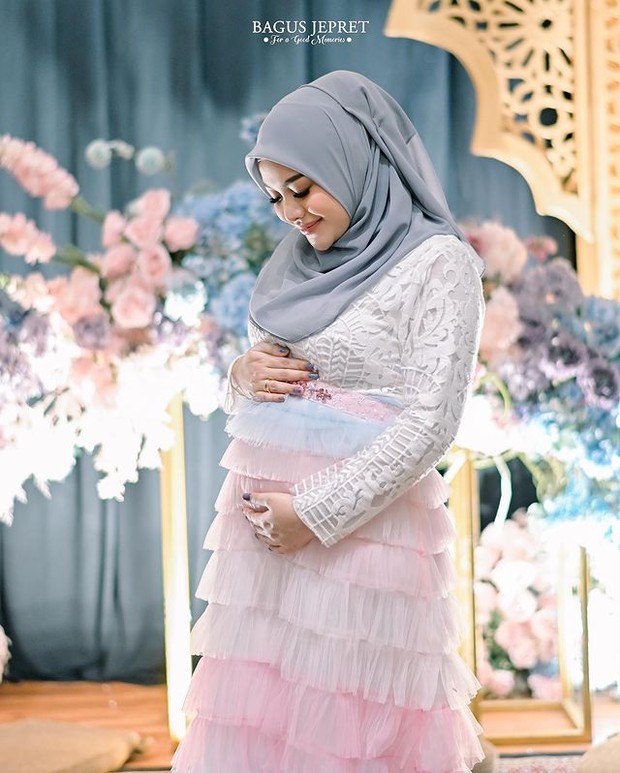 5 Momen Keseruan 'Gender Reveal' Anak Kedua Aurel Hermansyah-Atta Halilintar