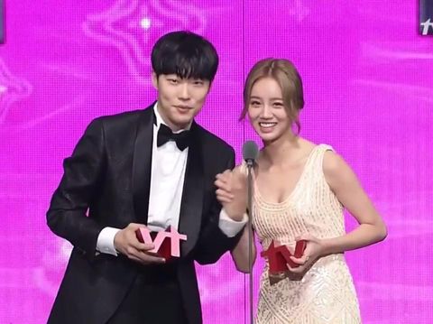 5 Pasangan Artis Korea yang Berawal dari Cinta Lokasi, Salah Satunya Sudah Menikah Selama 12 Tahun!