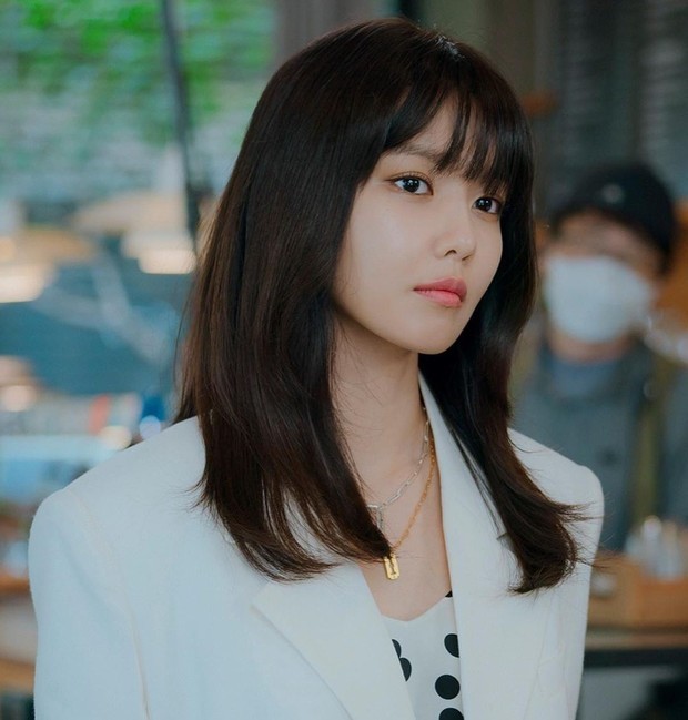 Punya Pesona yang Tak Lekang Oleh Waktu, Intip Potret Idol K-Pop yang Kini Juga Sukses sebagai ...