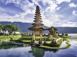 Berita dan Informasi Bangunan di bali tak boleh lebih tinggi dari pohon kelapa Terkini dan ...