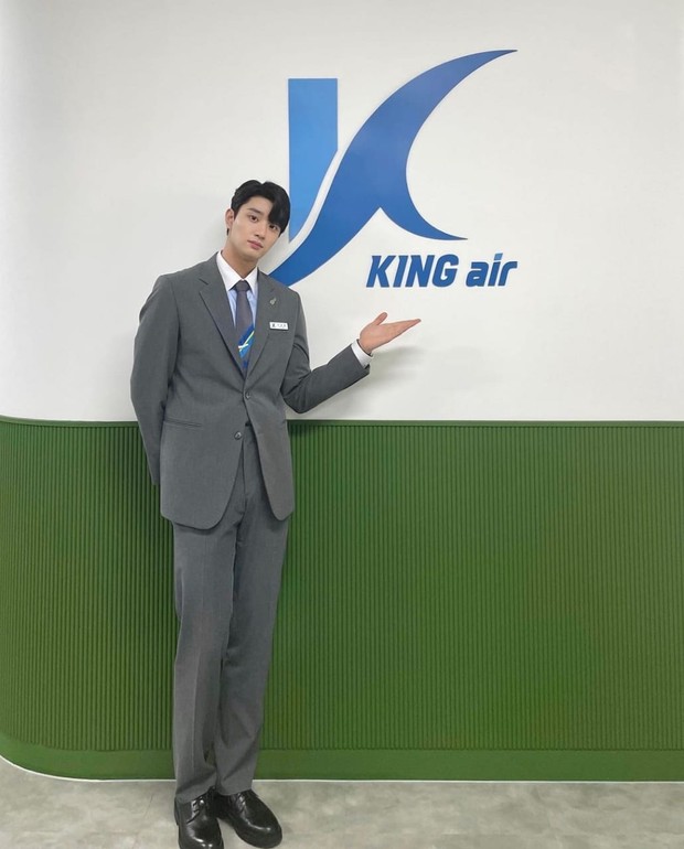 Profil Kim Jae Won Pramugara Tampan Di Drakor King The Land Yang Curi Perhatian