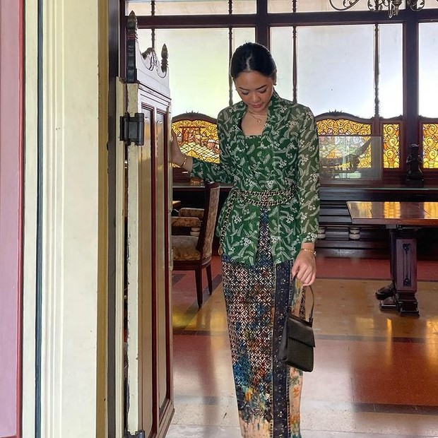 5 Fakta Rania Maheswari, Seleb TikTok Keturunan Mangkunegaran dan Cicit Pahlawan Moh. Yamin